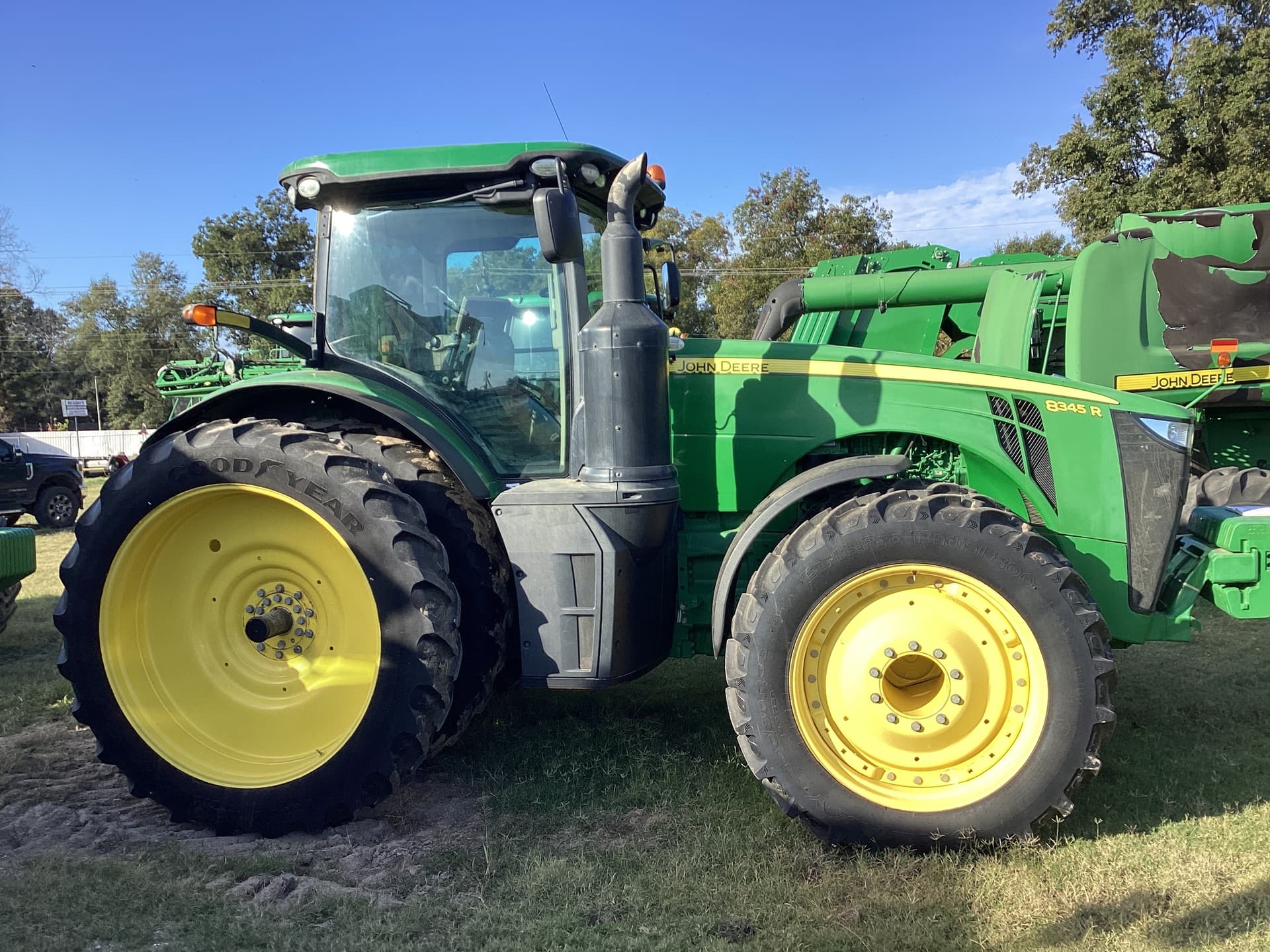 2016 John Deere 8345R - Goldman Equipment